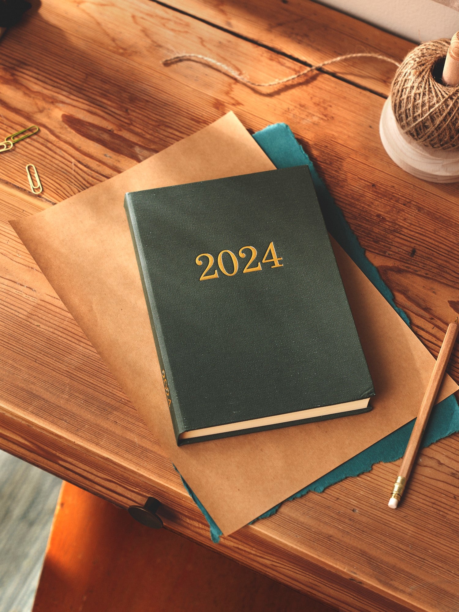 Dagatal 2024 – Søstrene Grene á Íslandi